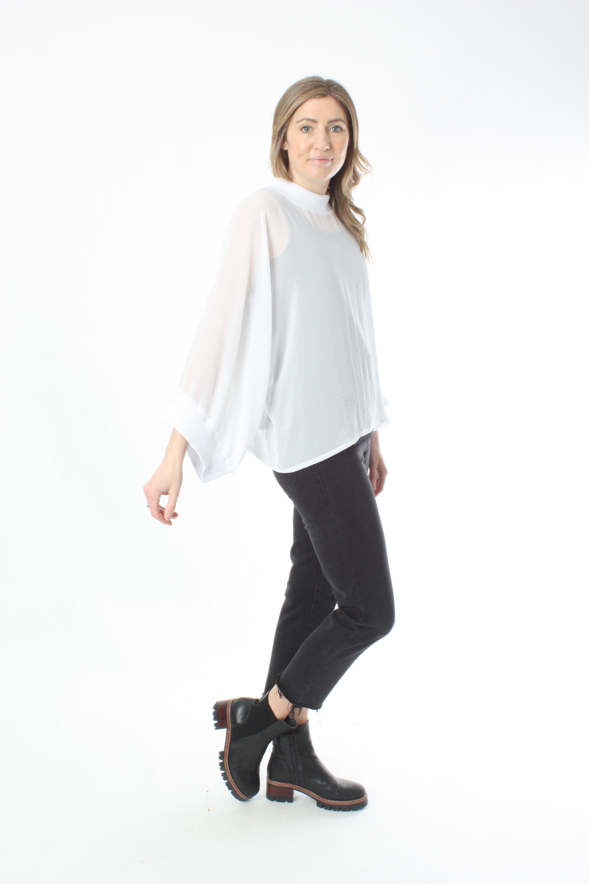 Sonia Top - White chiffon – Wadzee Design