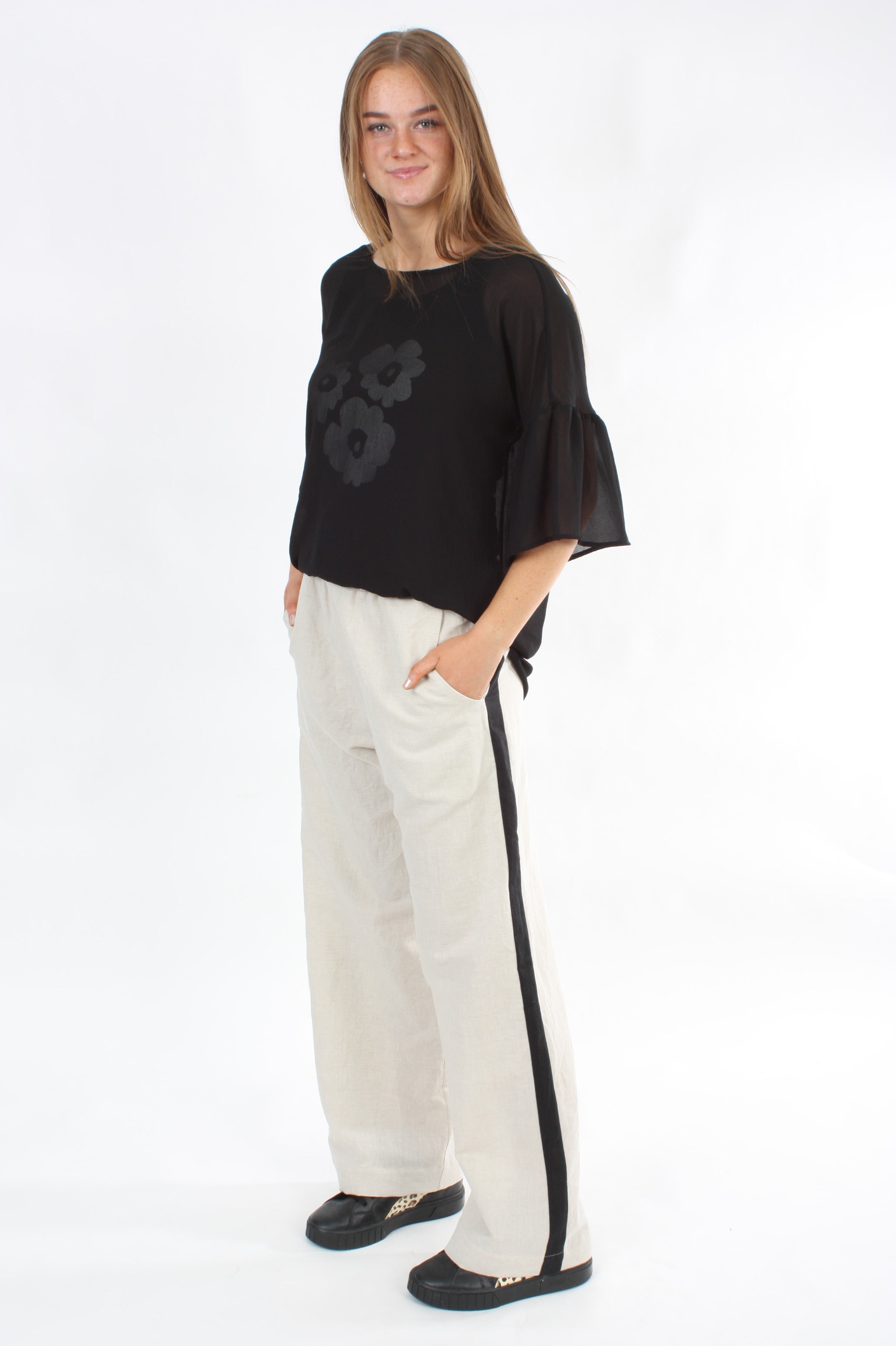 Olivia Pants Linen- Natural - Pre-Order – Wadzee Design