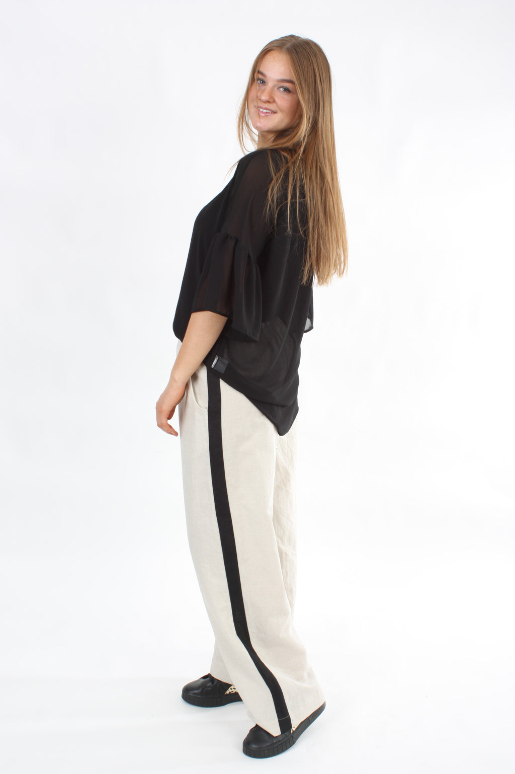 Olivia Pants Linen- Natural - Pre-Order – Wadzee Design